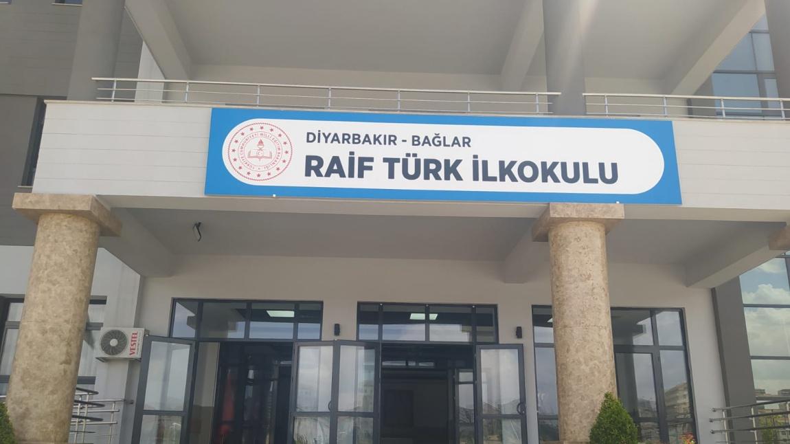 Raif Türk İlkokulu DİYARBAKIR BAĞLAR Hakkında