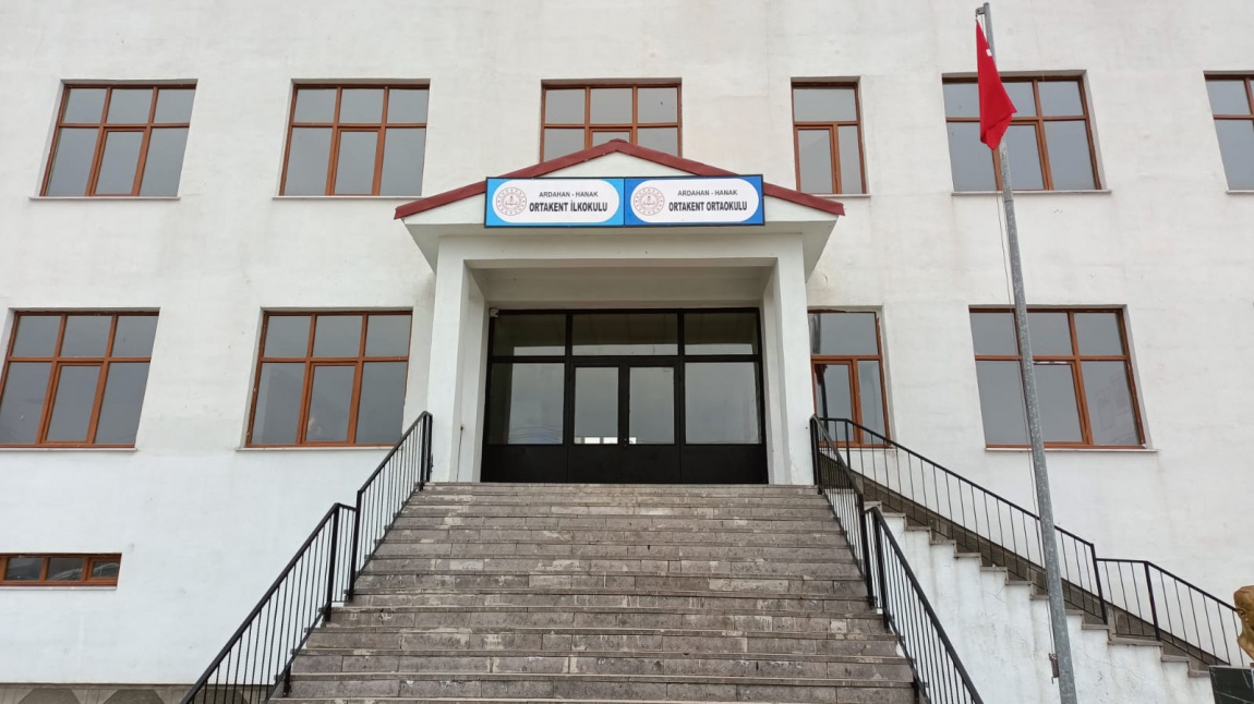 Hanak Ortakent Ortaokulu ARDAHAN HANAK Hakkında